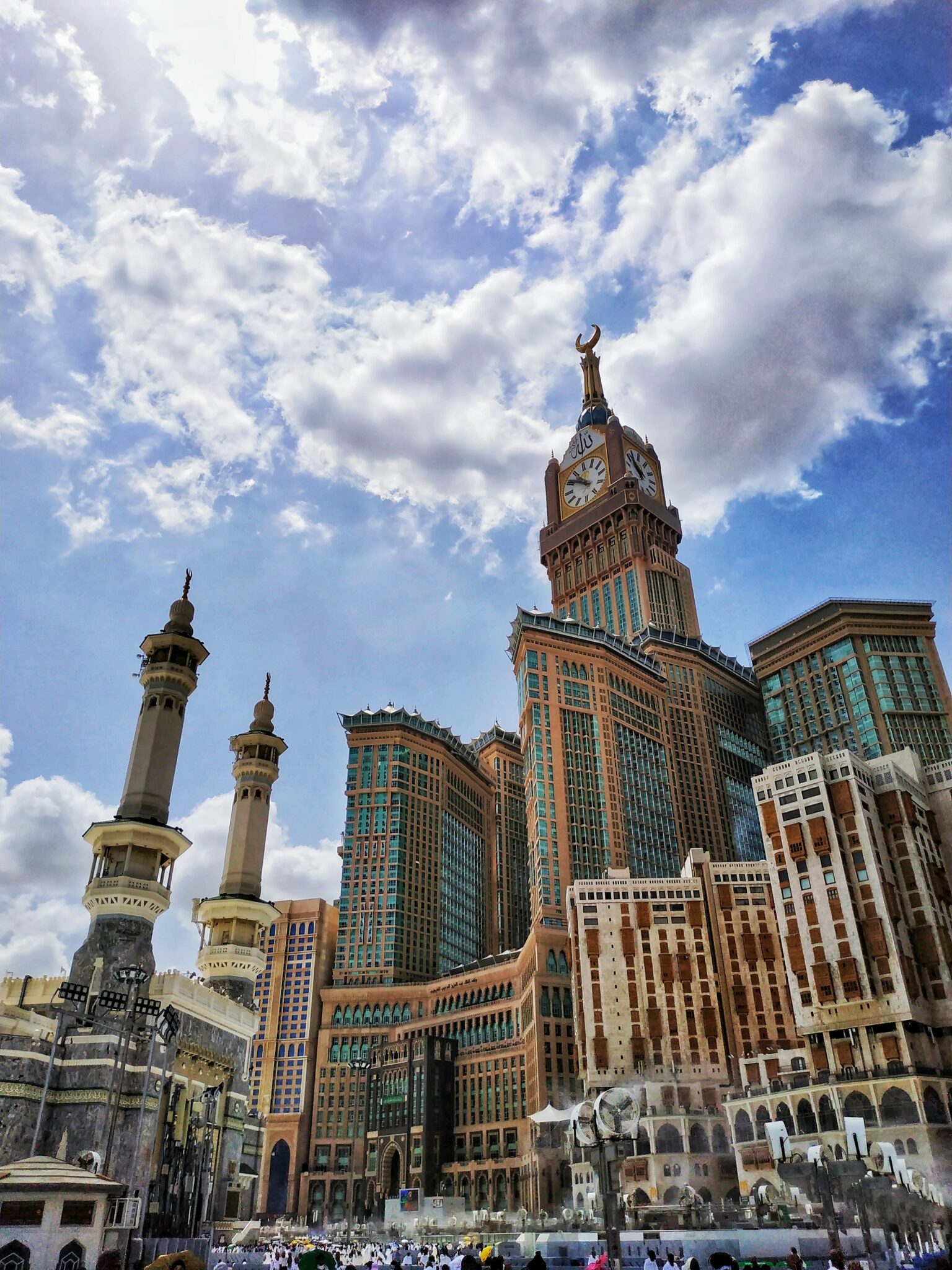 Saudi Arabia to USA: An Inspiring Education Journey - A Born Traveller