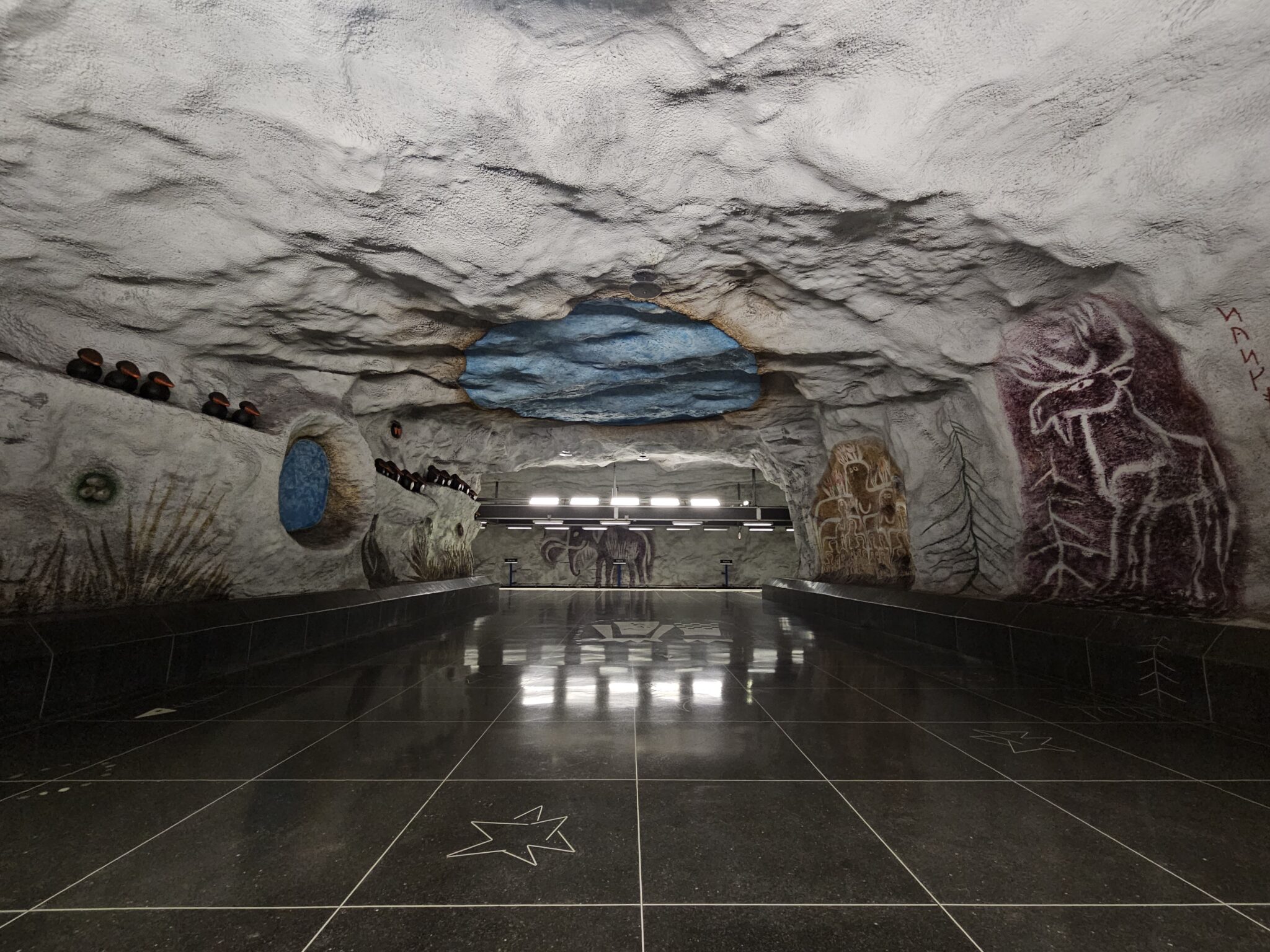 Urban elegance: Stockholm’s most beautiful metro stations (Sweden) - A ...